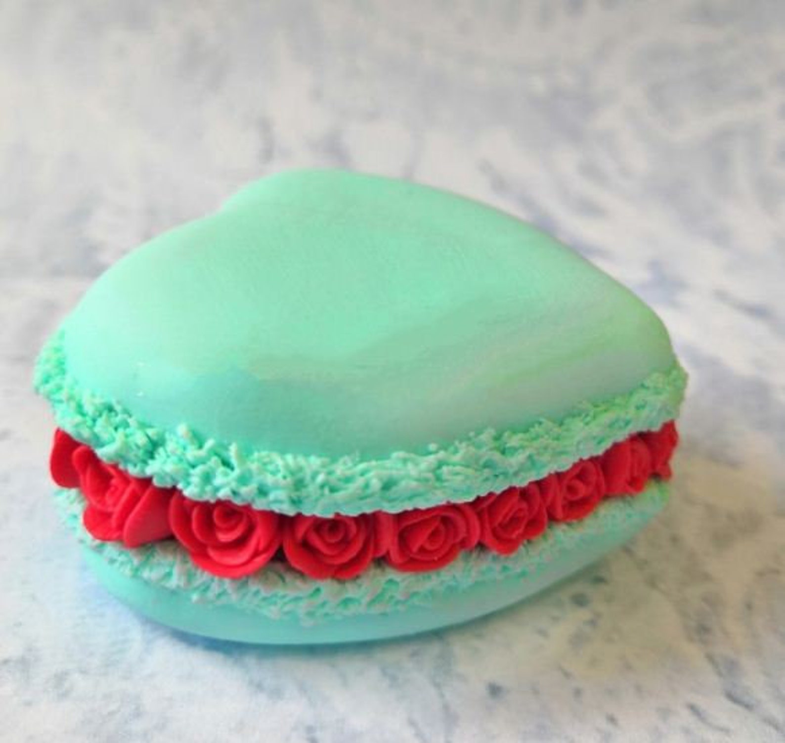 Heart and Round Shape Rose Roses French Macaroon Macaron Mold Mould ...