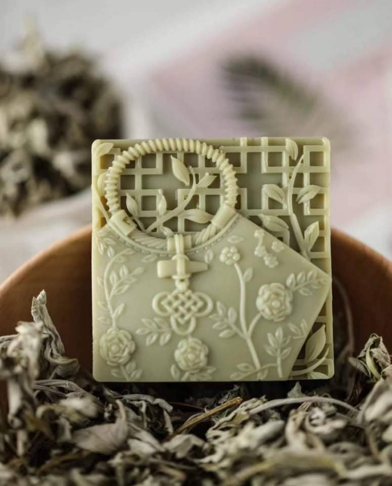 Vintage Japanese floral design mold embroidery pattern soap | Etsy