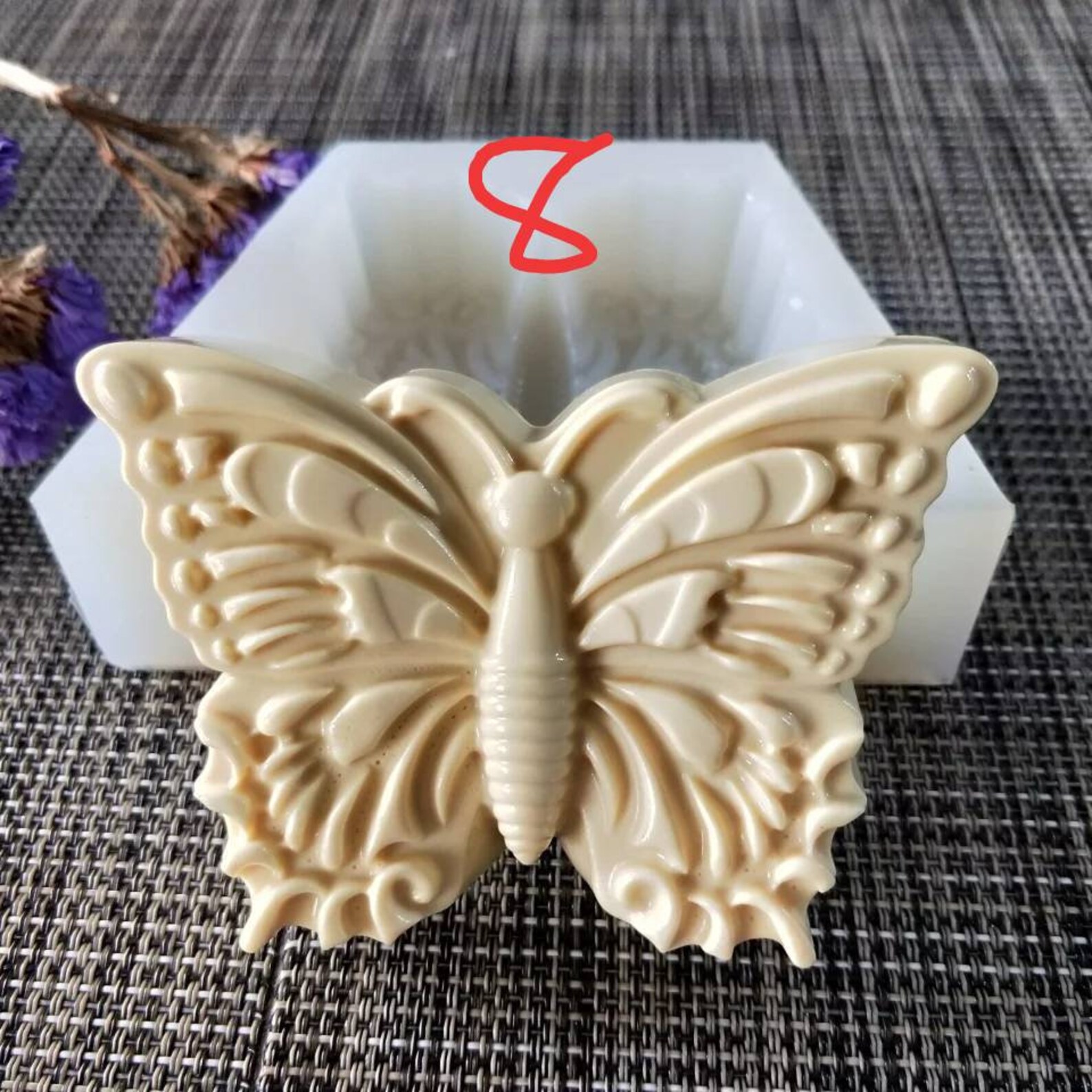 Butterfly Theme Insect Soap Silicone Floral Flower Designer Melt and ...