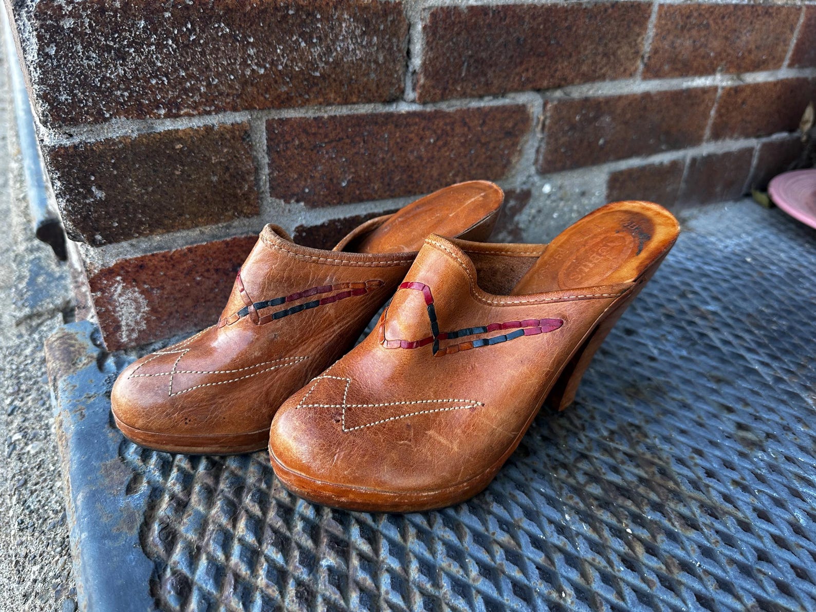 Vintage 70's Leather & Wood Platform Clogs Mules Size 7 1/2! - Etsy