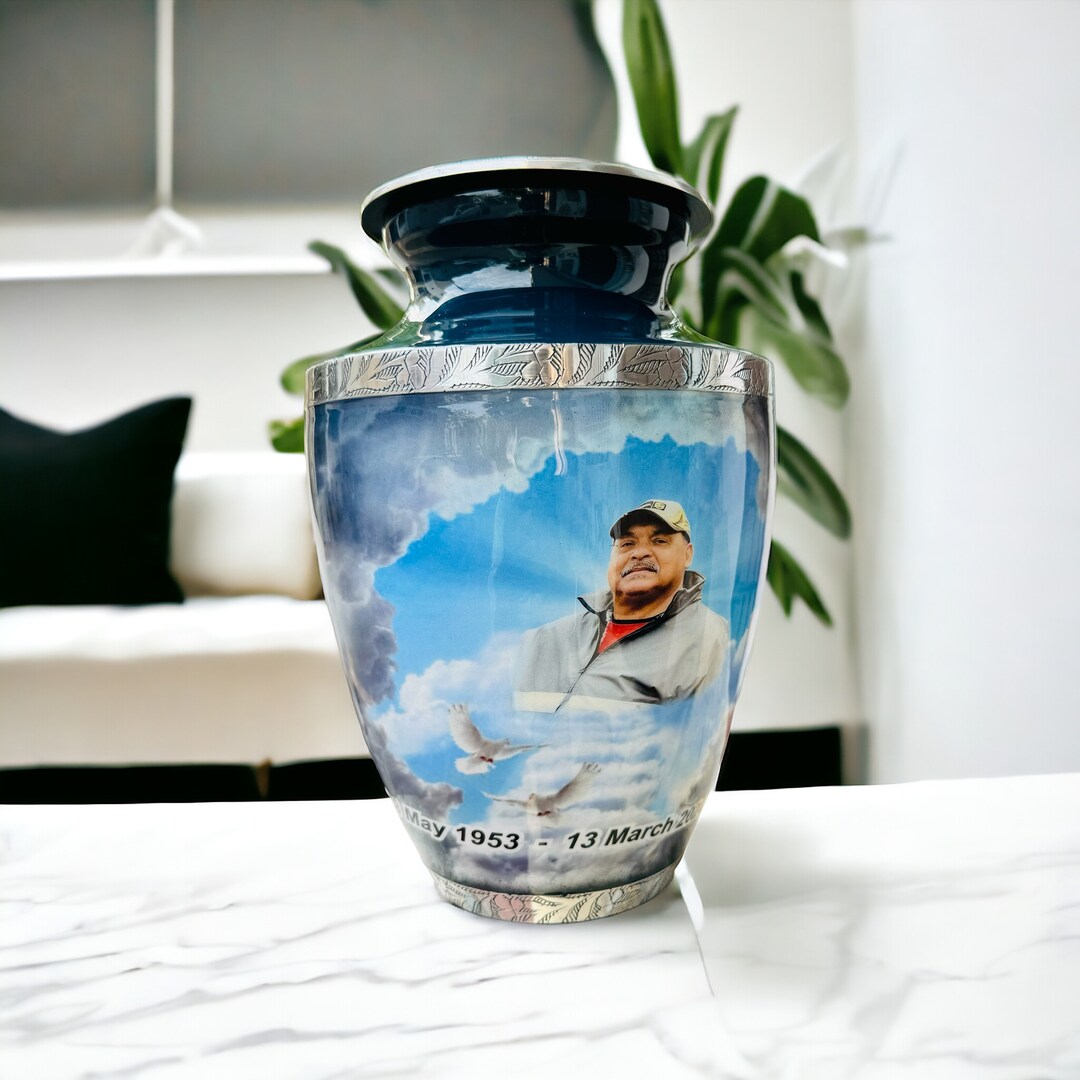 Urn for Human Ashes, Urns, Urn for Human Ashes Full Size, Urn With ...