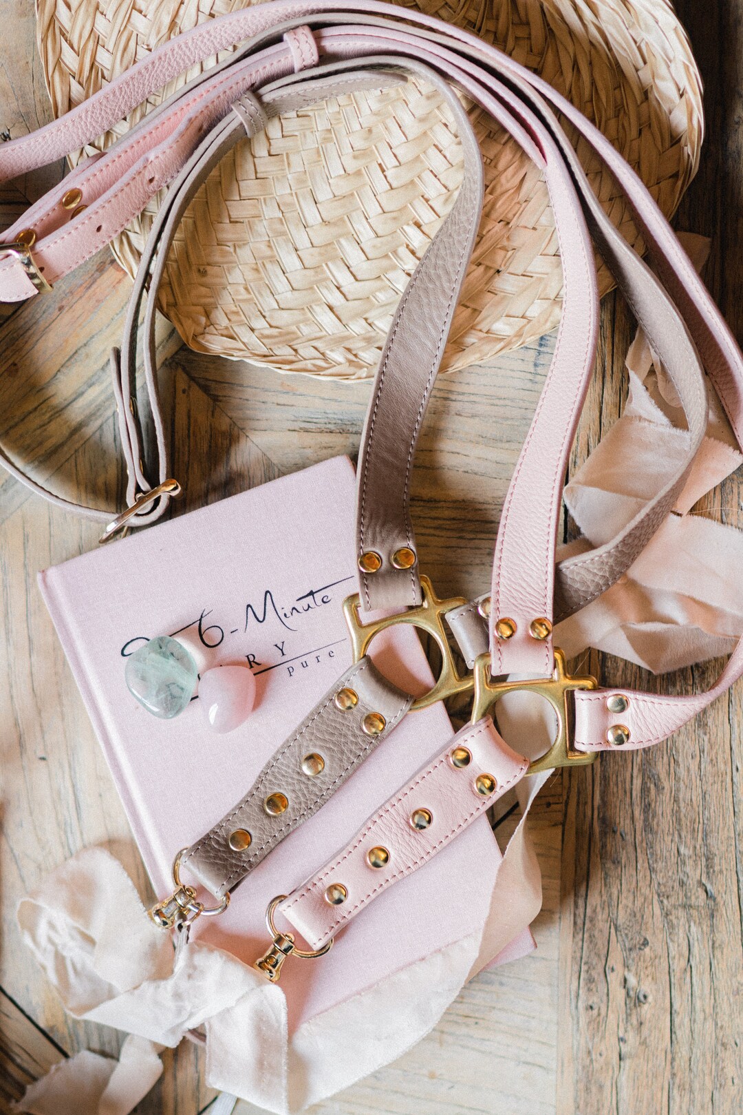 Camera for the Female Photographer Looking for a Fashionable & Feminine ...