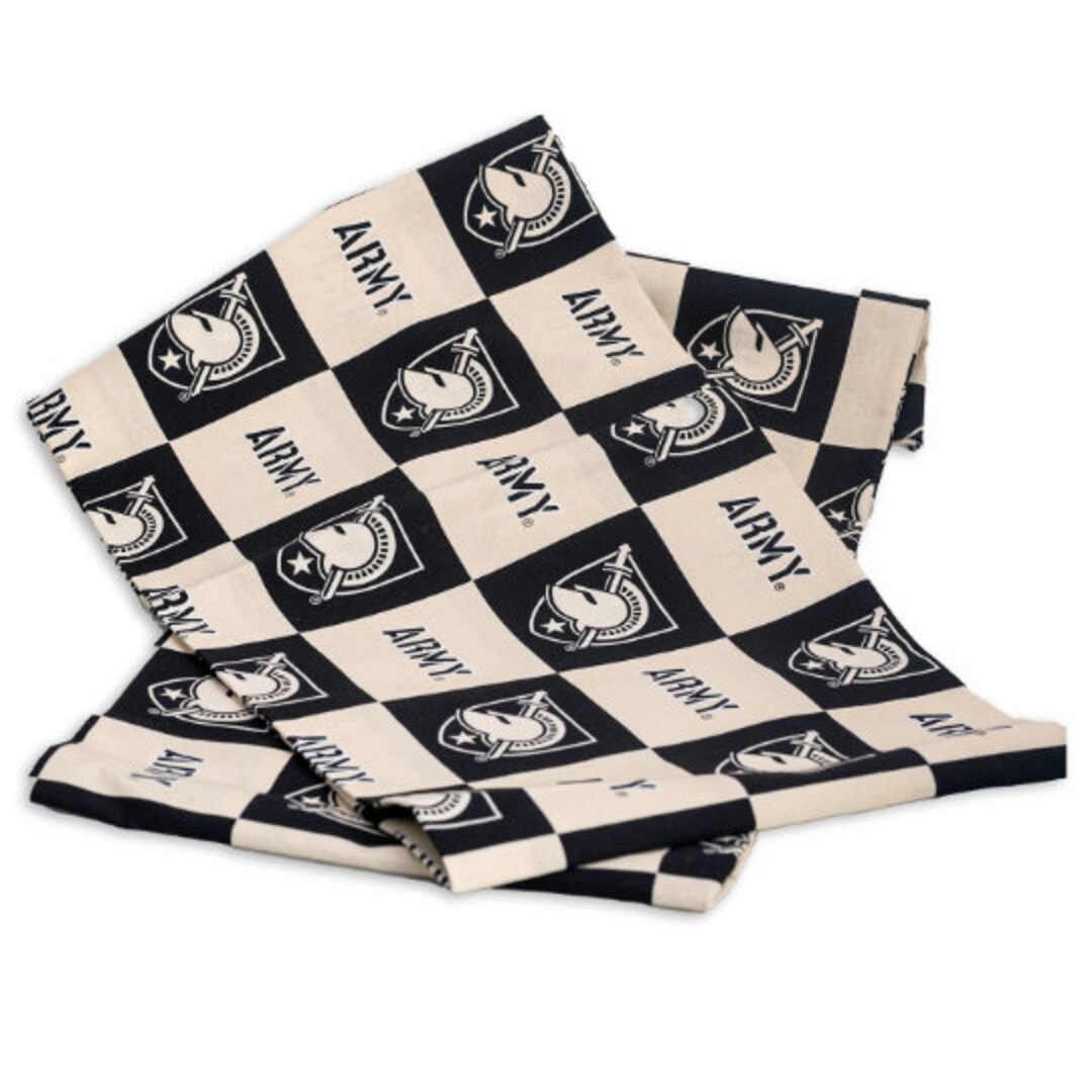 8 Yards of ARMY Fabric - Etsy