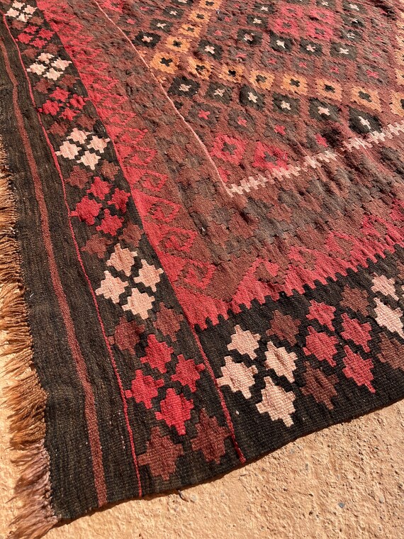 Moroccan berber area kilim Akhnif Hanbel flat woven 110 x 175 cm Floor ...