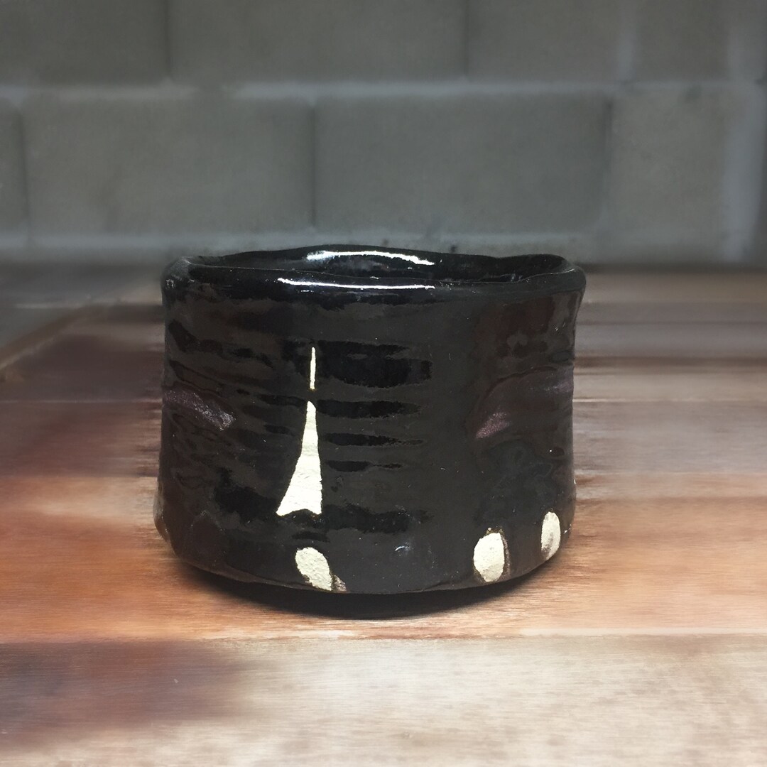 Hikidashi-guro Tea Ceremony Bowl - Etsy