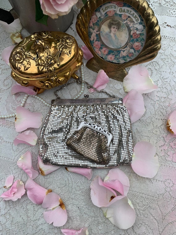 1920's Whiting and Davis Dresden Very Colorful Enamel… - Gem