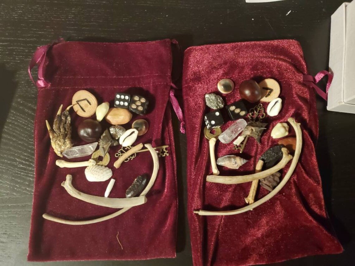BONE THROWING KIT Divination / Curio / Witchcraft / Hoodoo / - Etsy