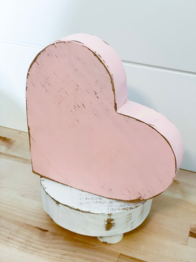 White Distressed Heart Wooden Heart Heart Decor Valentines - Etsy