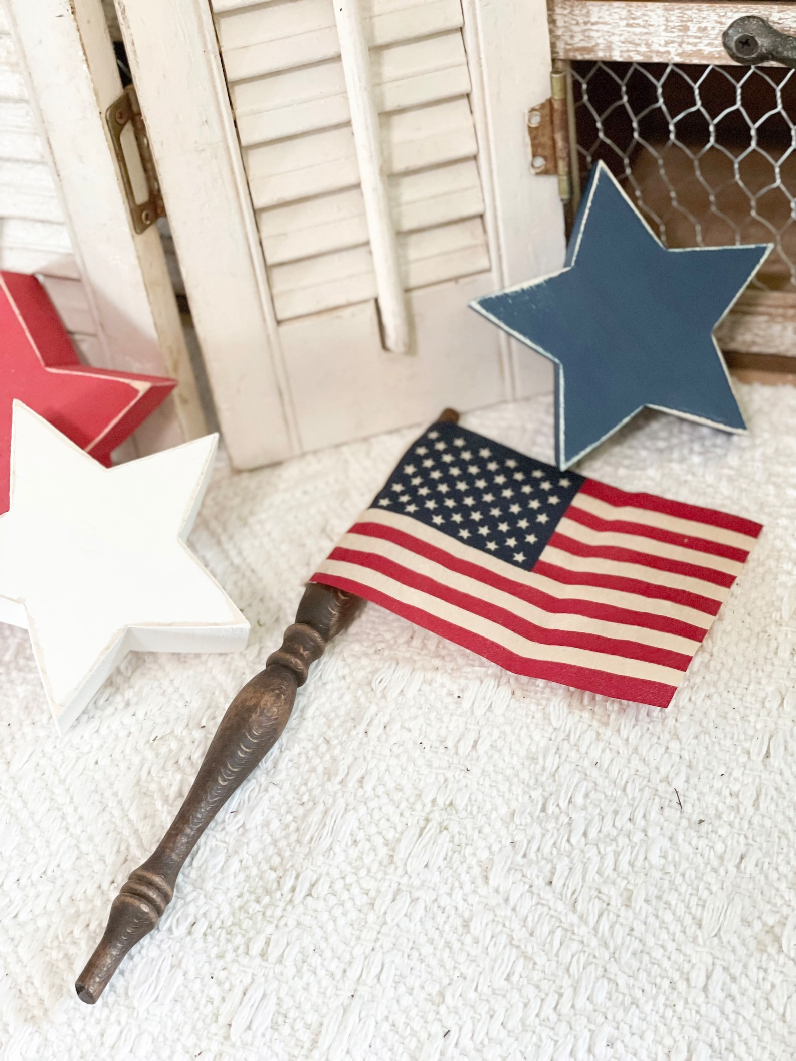 Spindle Flags, American Flag, Patriotic Decor, Vintage Spindles ...
