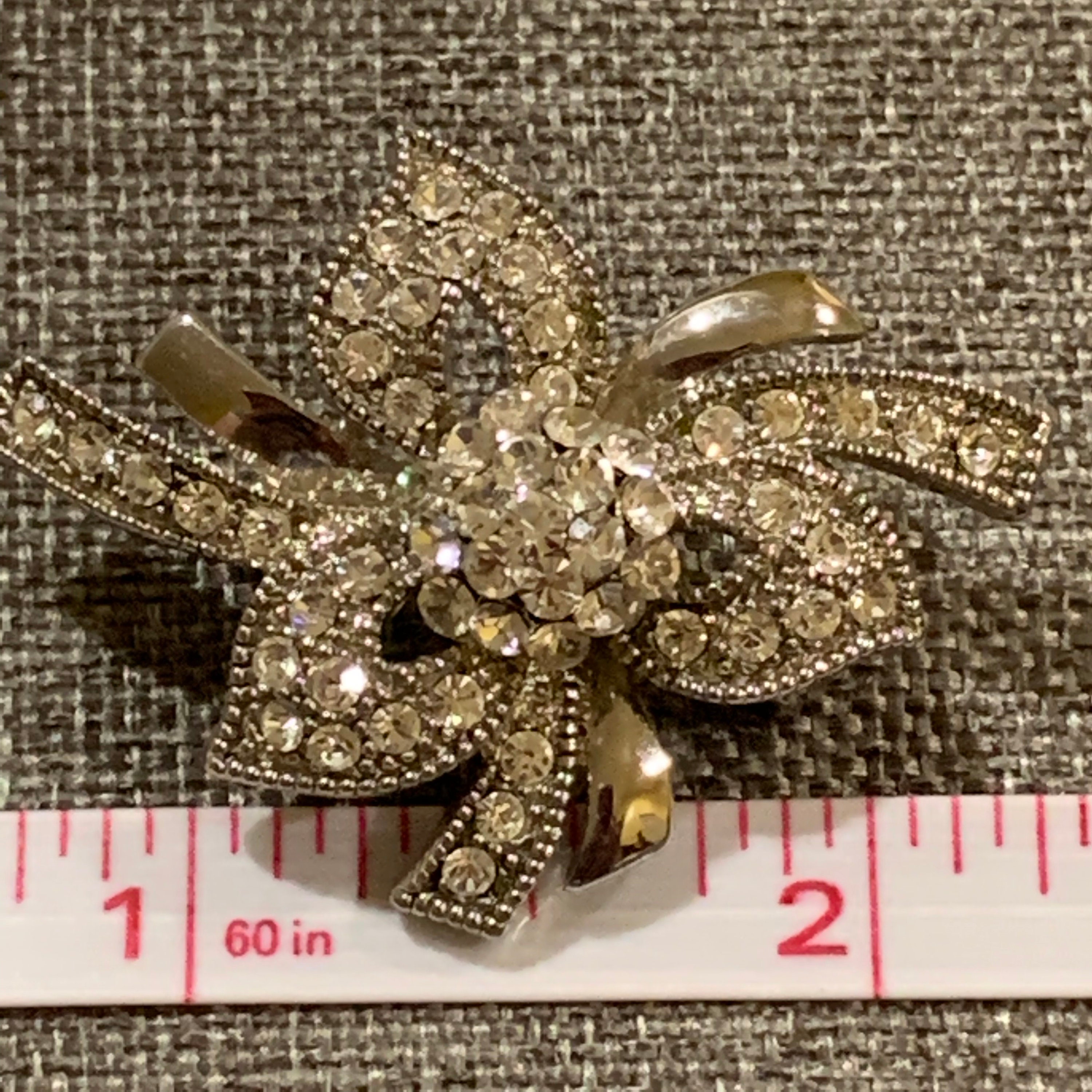 Silver Rhinestone Brooch-silver Flower Brooch-silver Rhinestone Pin - Etsy