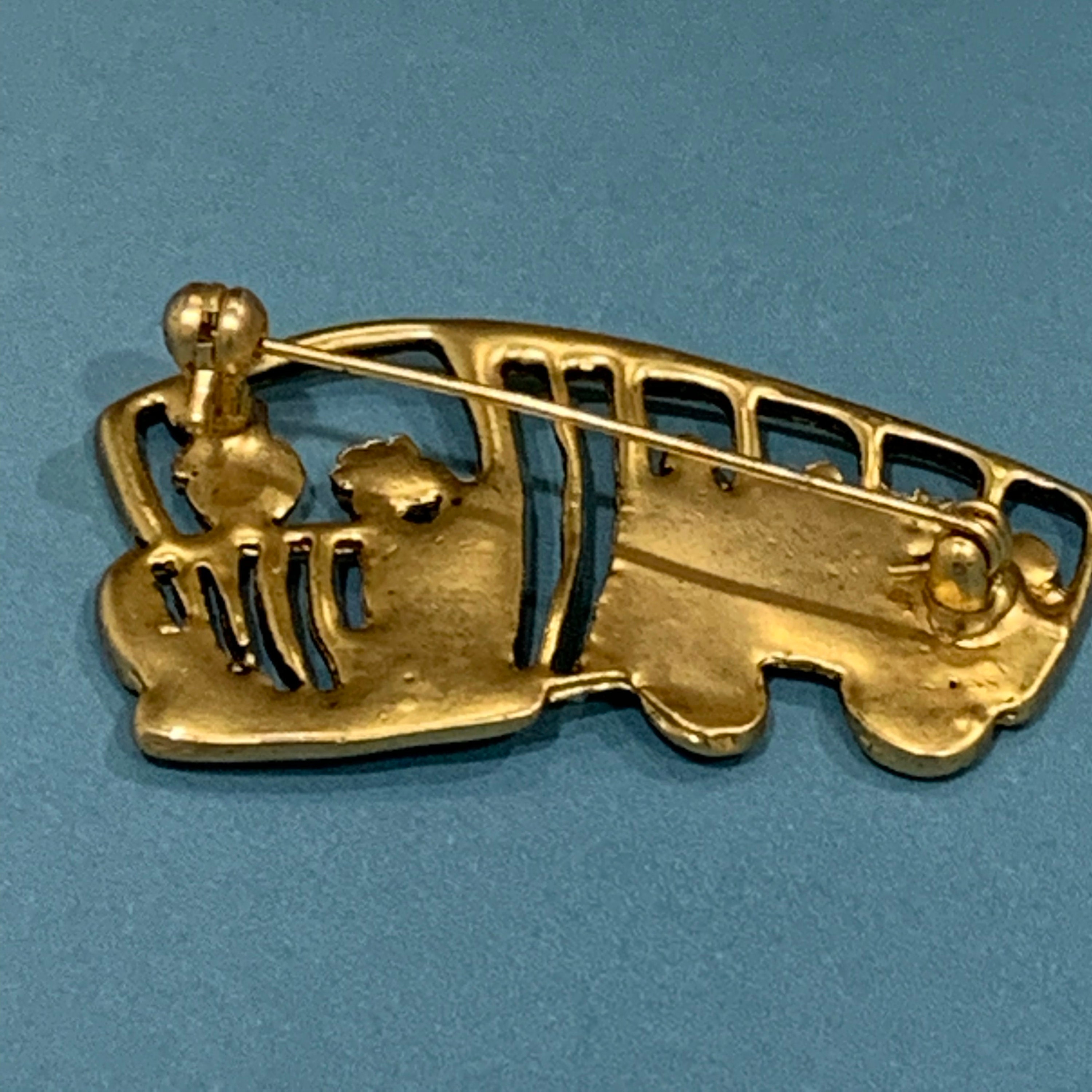 Bus Brooch Pin Wheels on the Bus Pin-gold Tone Bus Pin Kids on Bus Pin ...