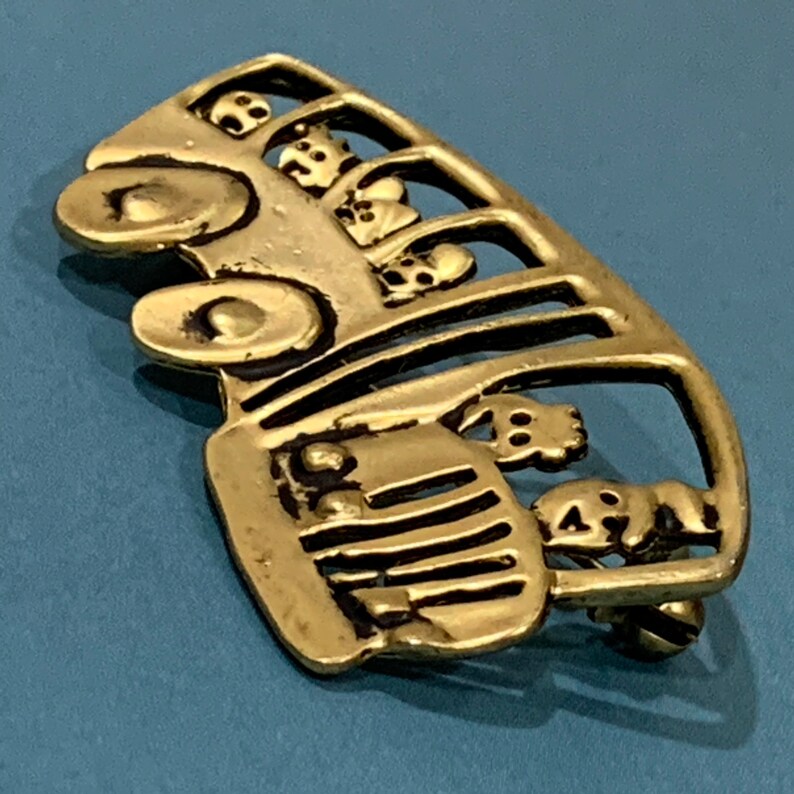 Bus Brooch Pin Wheels on the Bus Pin-gold Tone Bus Pin Kids on Bus Pin ...