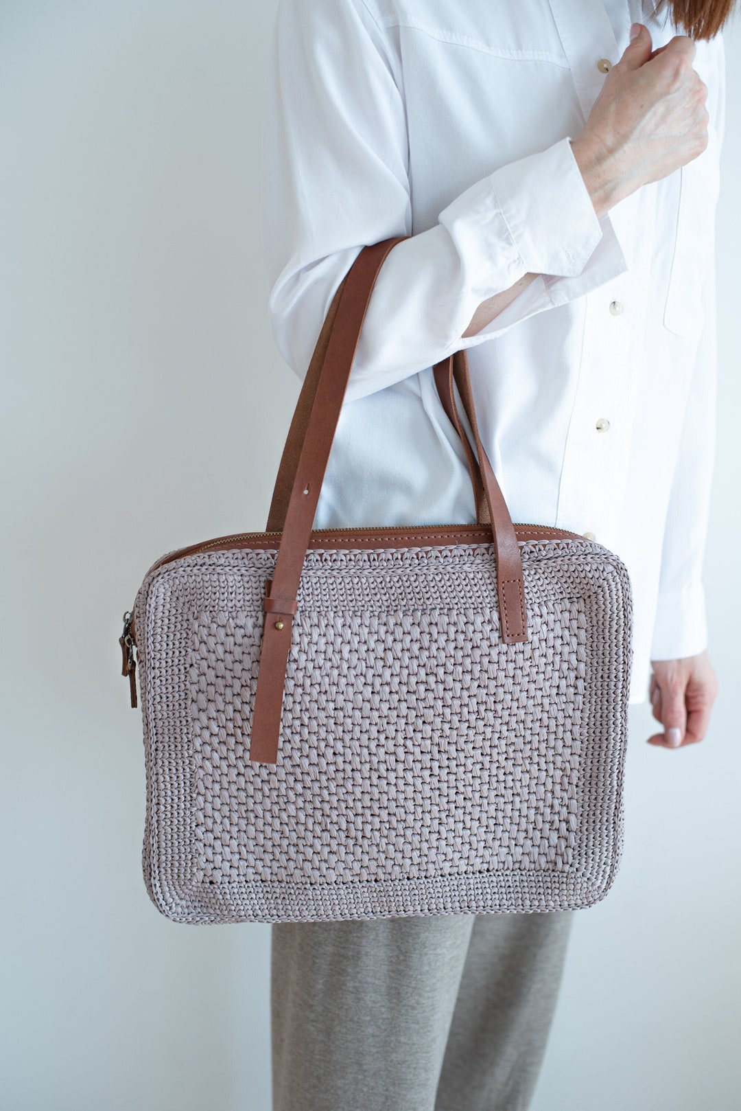 Handmade Crochet Laptop Bag, Women's Raffia Bag With Leather Handles ...
