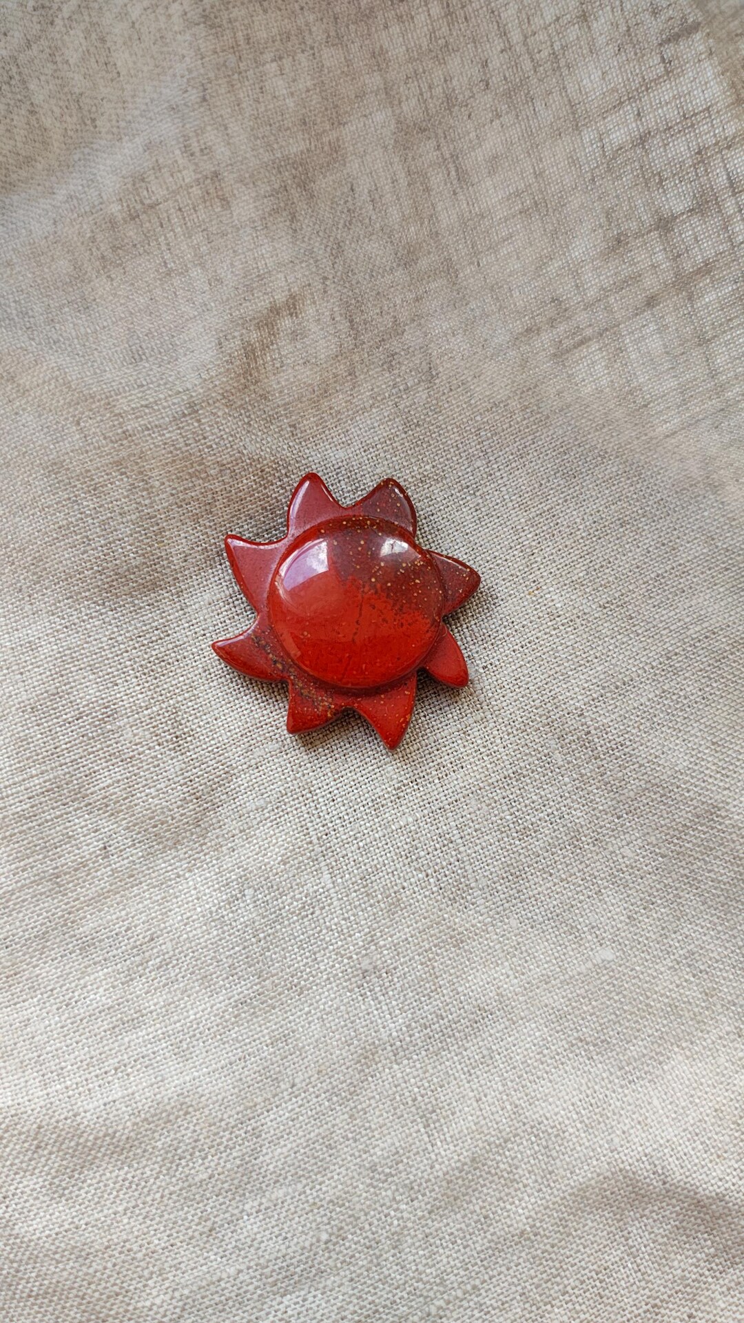 Red Jasper - Sun Shape A - Lithotherapy - Natural Stones - Stability ...