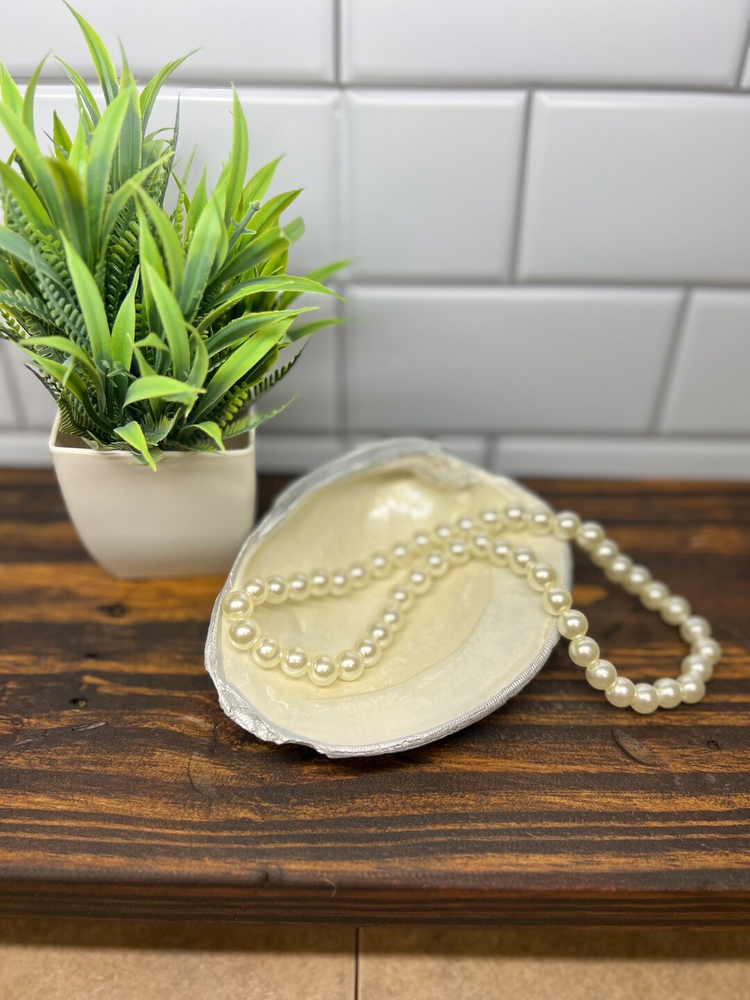 LARGE PEARL FINISHED Clam Shell, Beachy Favors, Small Trinket Dish ...