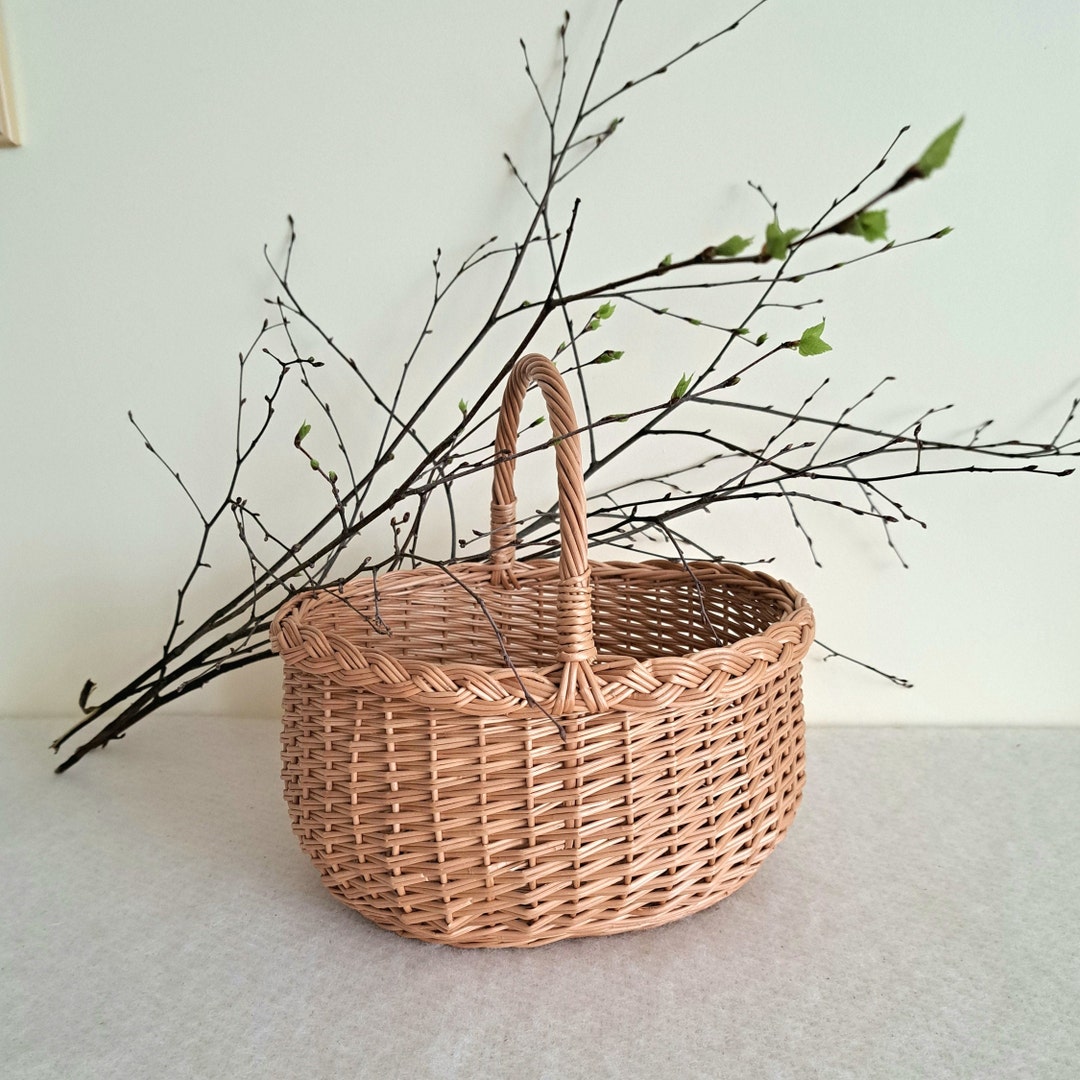Wicker Basket for Kids Handwoven Willow Eggs Box, Easter Basket Flower ...
