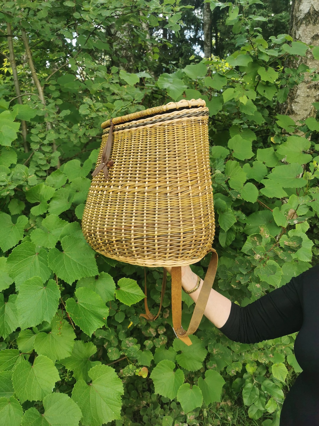 Large Wicker BACKPACK Leather Straps Market Basket Foraging Shoulder Basket Hiking Willow Basket ...