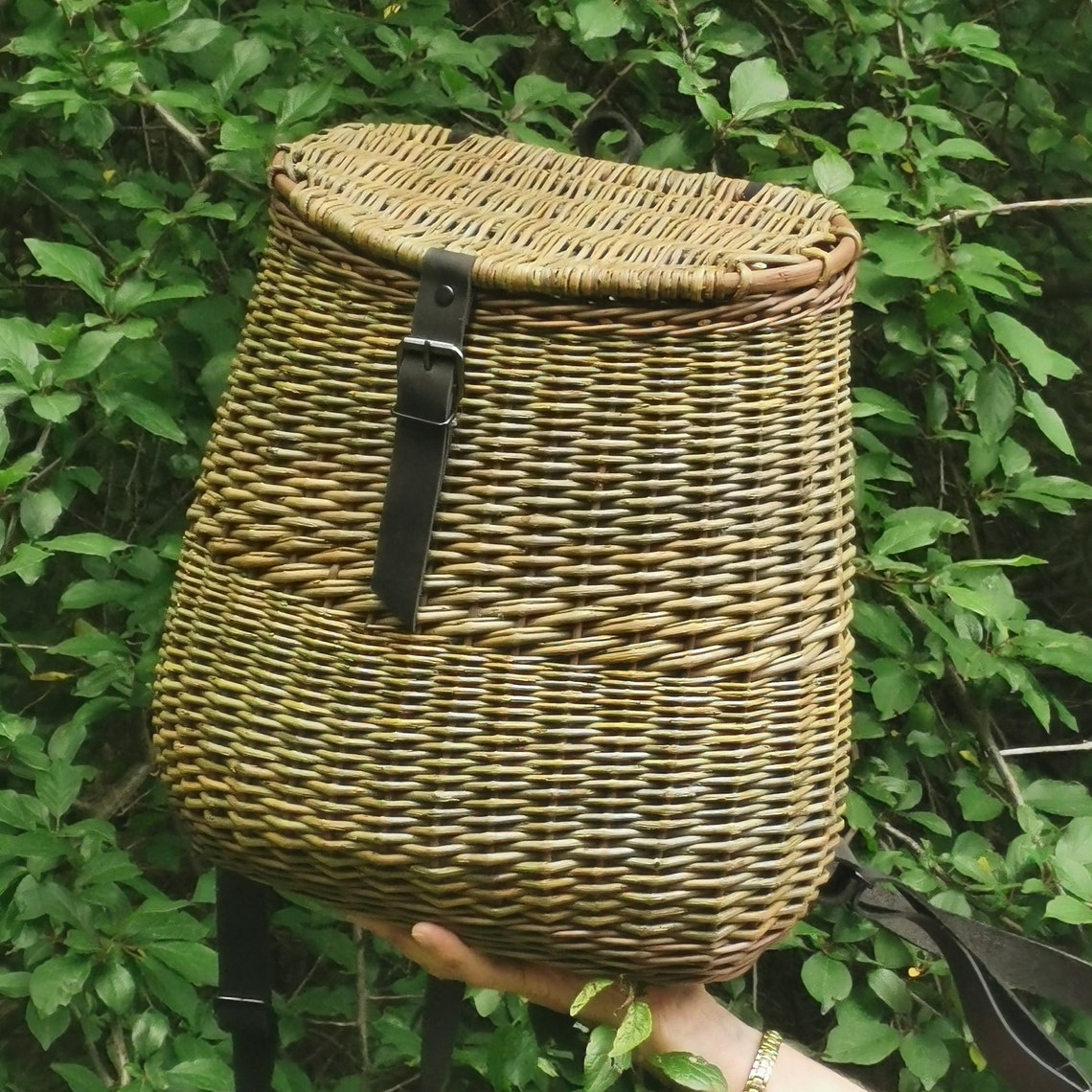 Handwoven Wicker Backpack With Leather Straps: Foraging Basket - Etsy