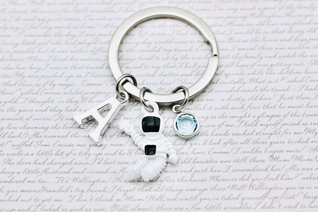 Mini Astronaut Keyring, Spaceman, Space Station, Science Gift, Space ...