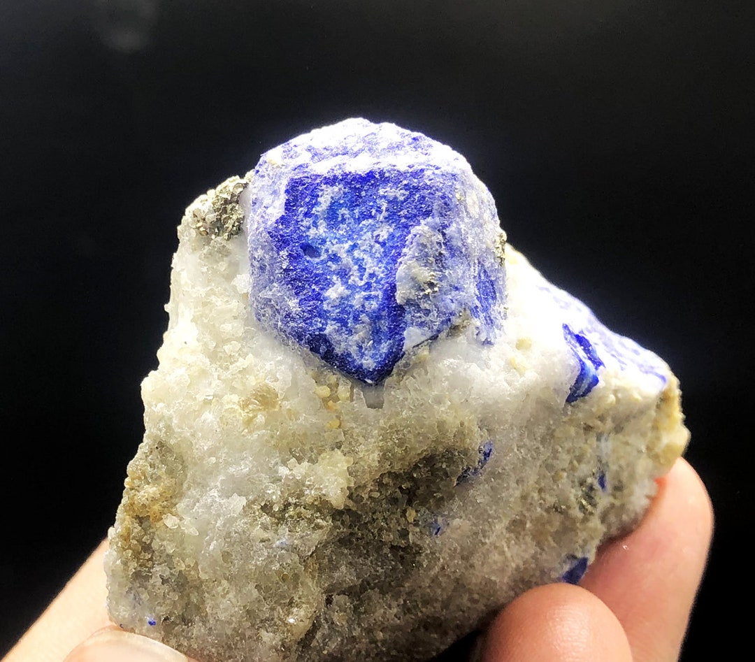 Deep Blue Lazurite Specimen, Lazurite Minerals , Lazurite Crystal ...