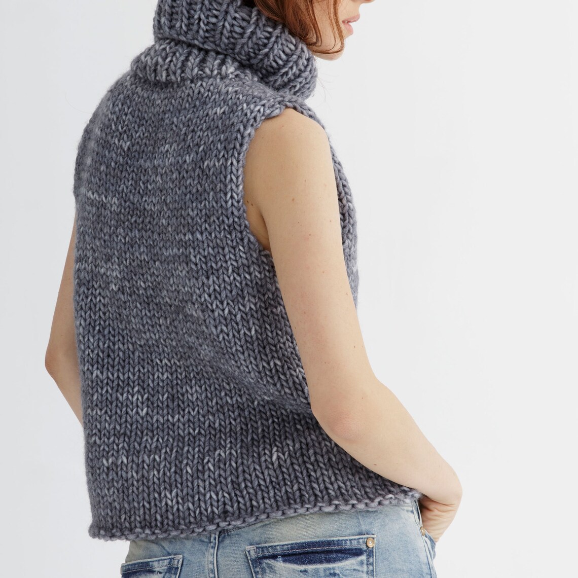 Sleeveless Sweater Knitting Pattern for Women | Chunky Sweater Knit ...