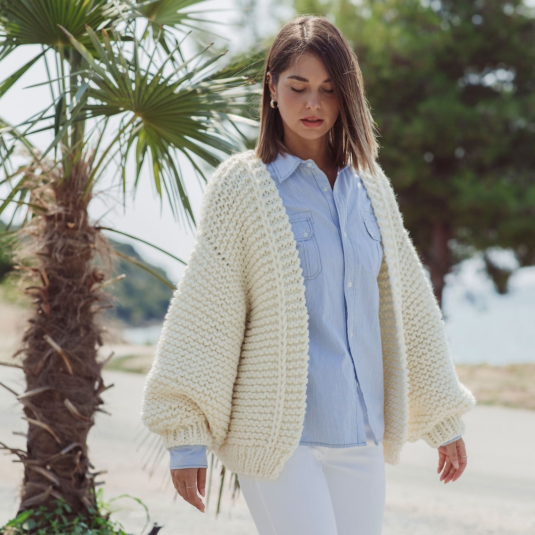 Chunky Cardigan Knitting Pattern for Women Oversized Knit Cardigan ...
