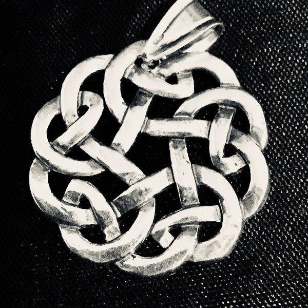 Infinity Knot - Etsy UK