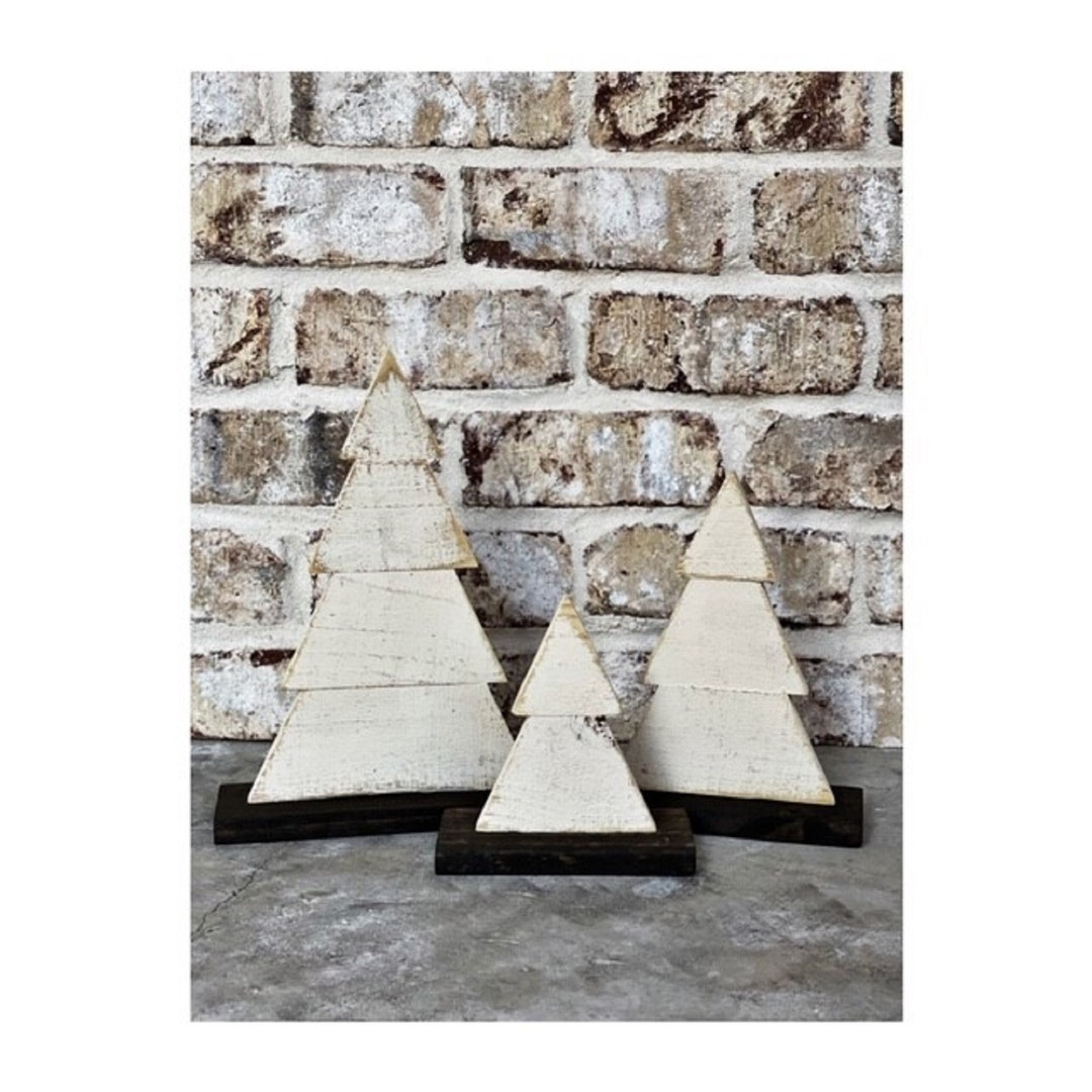 Rustic Wood Christmas Tree, Christmas Tree, Christmas Trees, Farmhouse ...