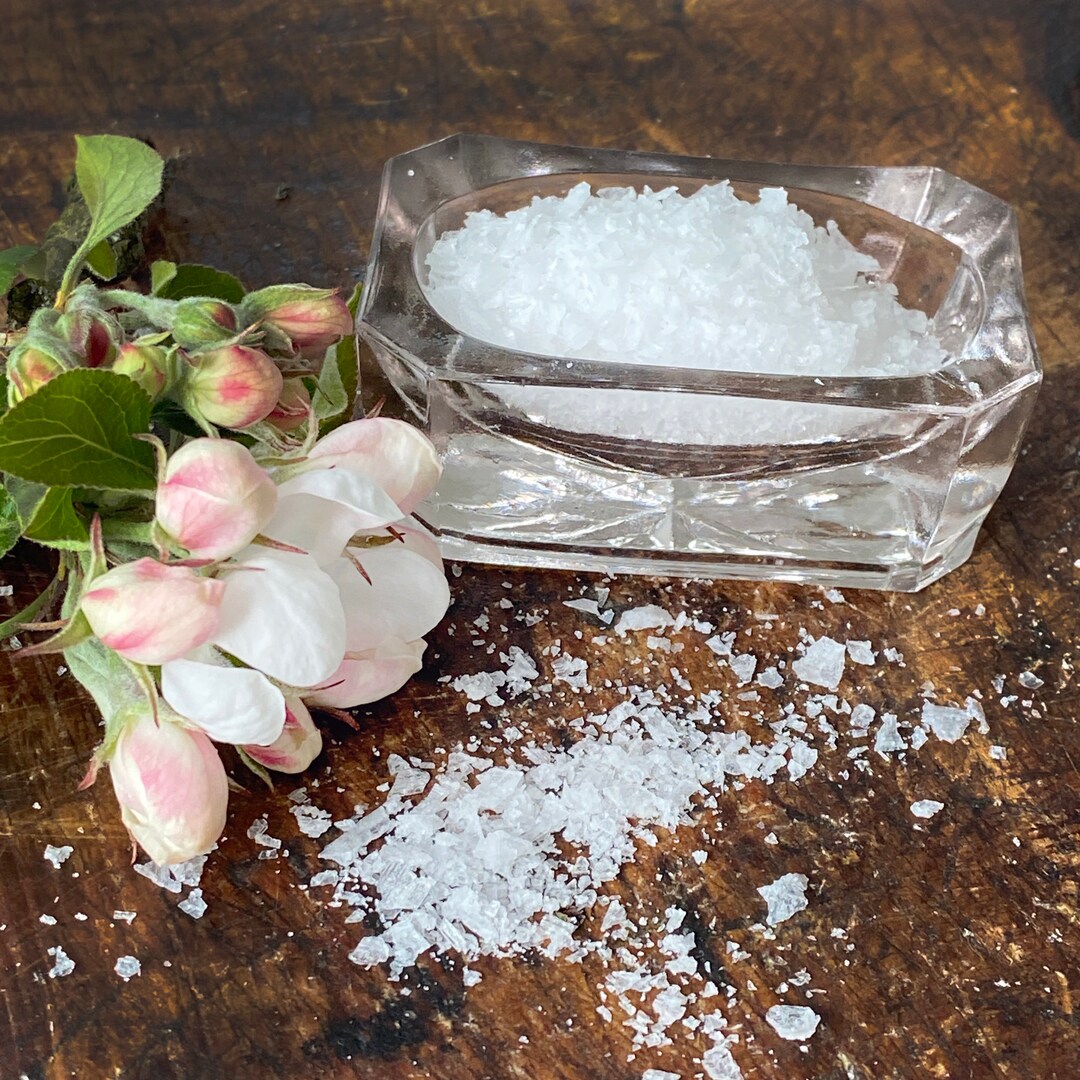 Vintage Open Salt Cellar in Slightly Rosa Glass Swedish Made ...