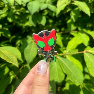 Kamen Rider Enamel Pin - W, OOO, Fourze, Wizard, Gaim - Etsy