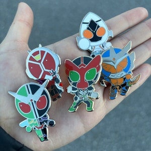 Kamen Rider Enamel Pin - W, OOO, Fourze, Wizard, Gaim - Etsy