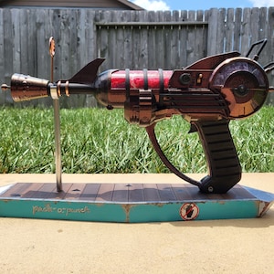 Porter's X2 Raygun MK1 With Pap Stand - Etsy