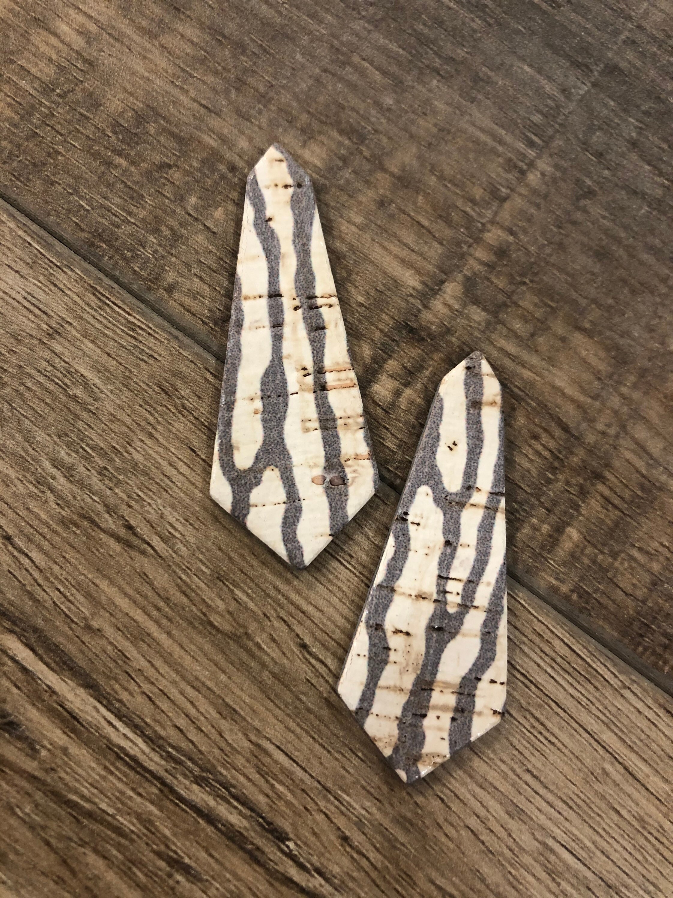 White Ash 8x10 Cowhide Backed Cork Sheets | Etsy