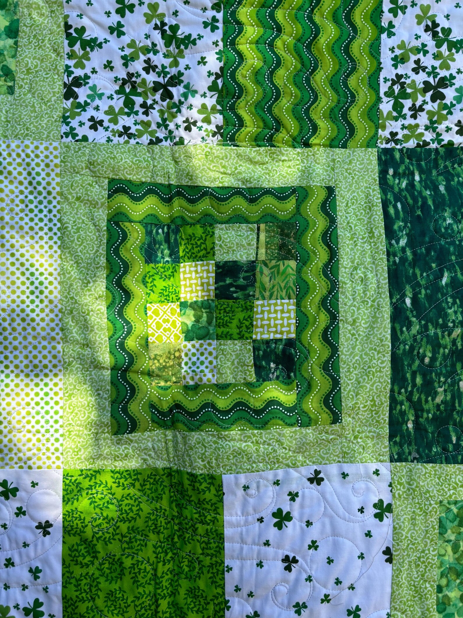Green Elephant Baby Quilt: Reversible Clover Patchwork Nursery Decor ...