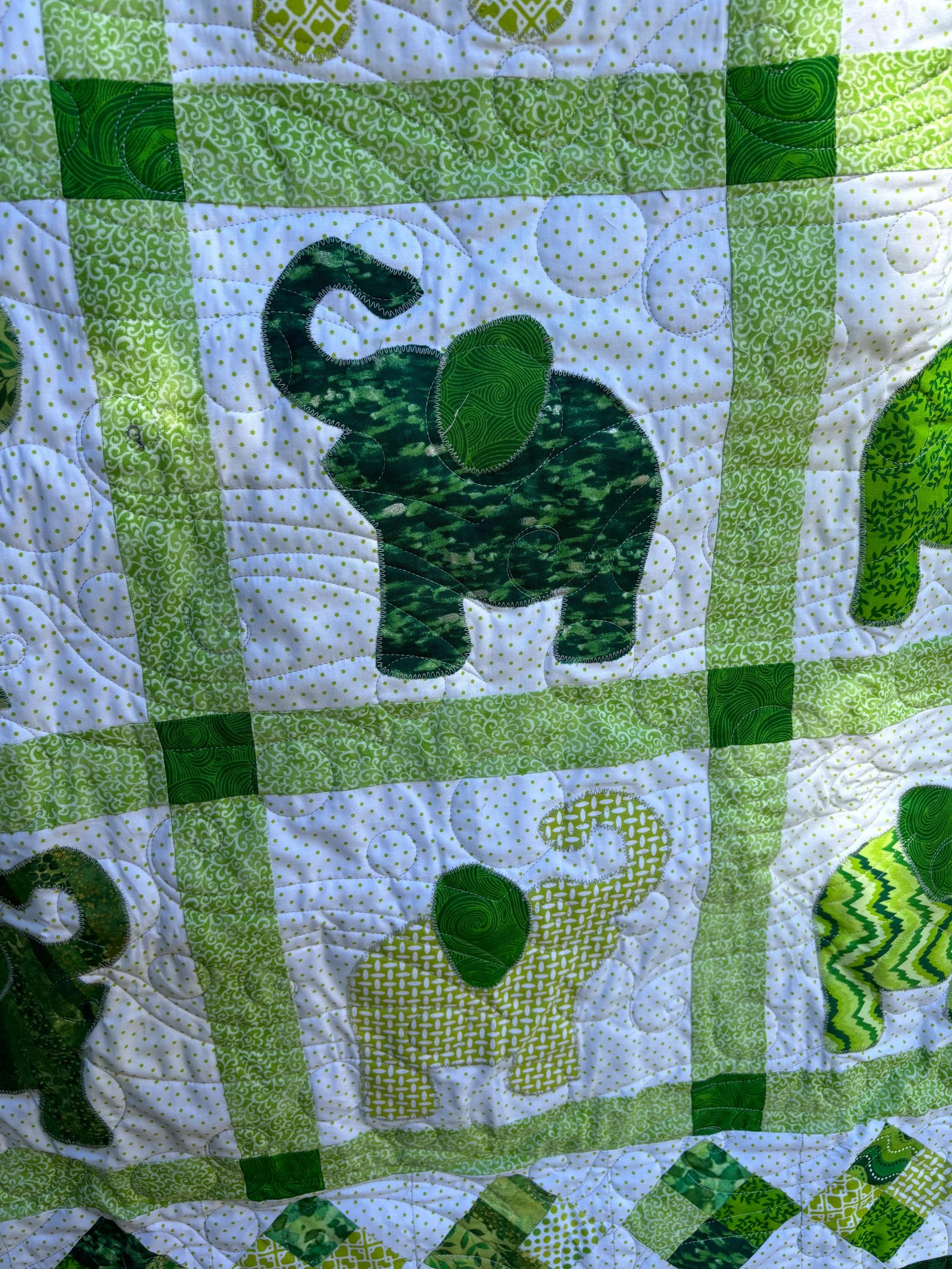 Green Elephant Baby Quilt: Reversible Clover Patchwork Nursery Decor ...