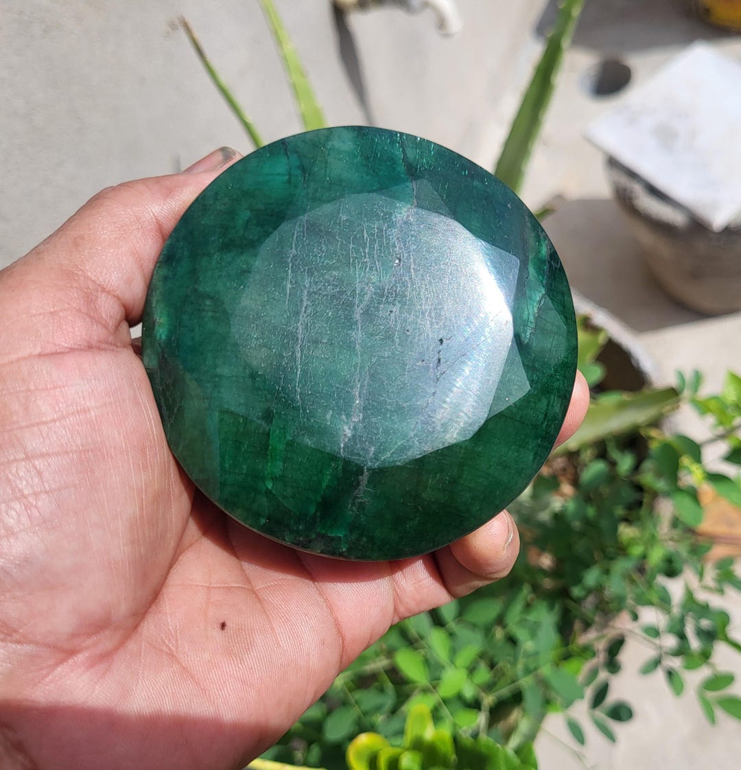 Dyed Emerald Beryl Faceted Round Shape Beryl, Natural Beryl Gemstone ...