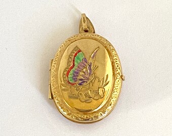 A Cute Little Vintage Sliding Locket Engraved With Butterfly Motif, 9ct ...
