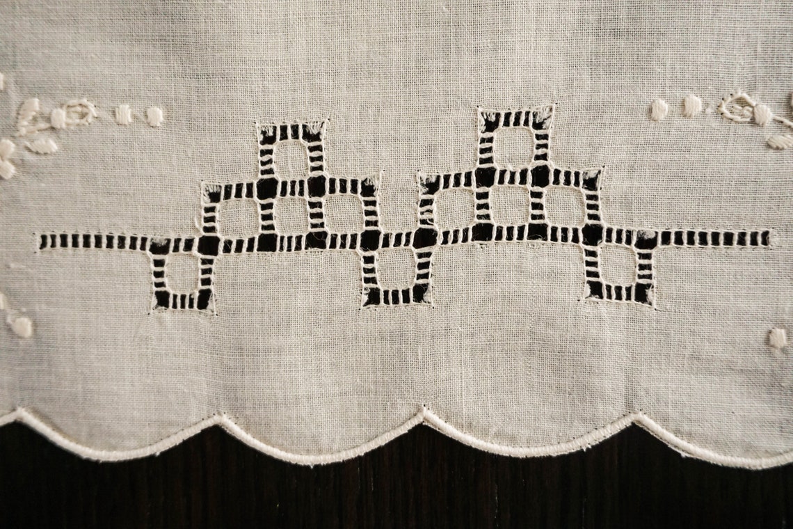 Hemstitch With Embroidery and Scalloped Edges Table Runner | Etsy