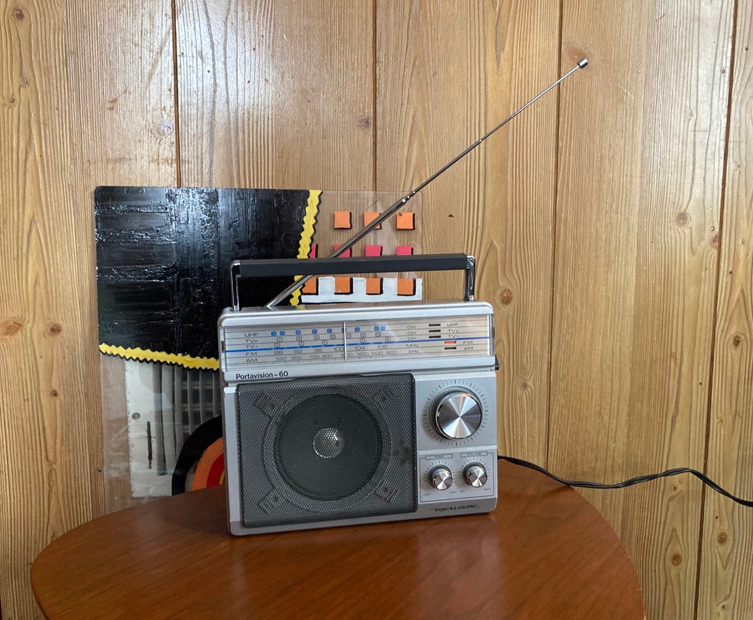 Too-80s Realistic™ Portavision 60 Portable Shop Radio. - Etsy