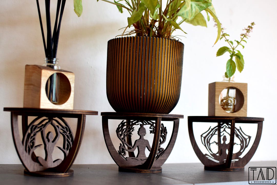 Round Indoor Wooden Plant Stand - Circular Pot Riser With Meditation ...