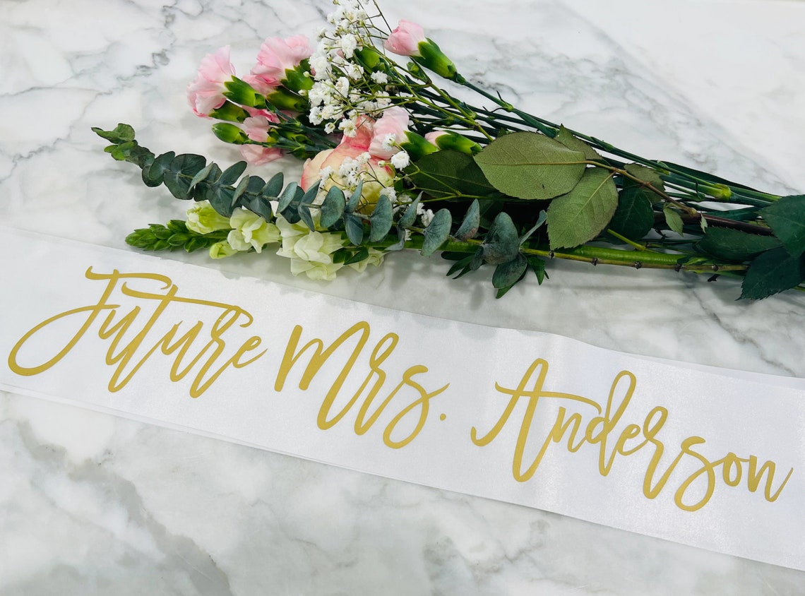 Custom Bridal Sash Bachelorette Party Sash Bride to Be Sash - Etsy