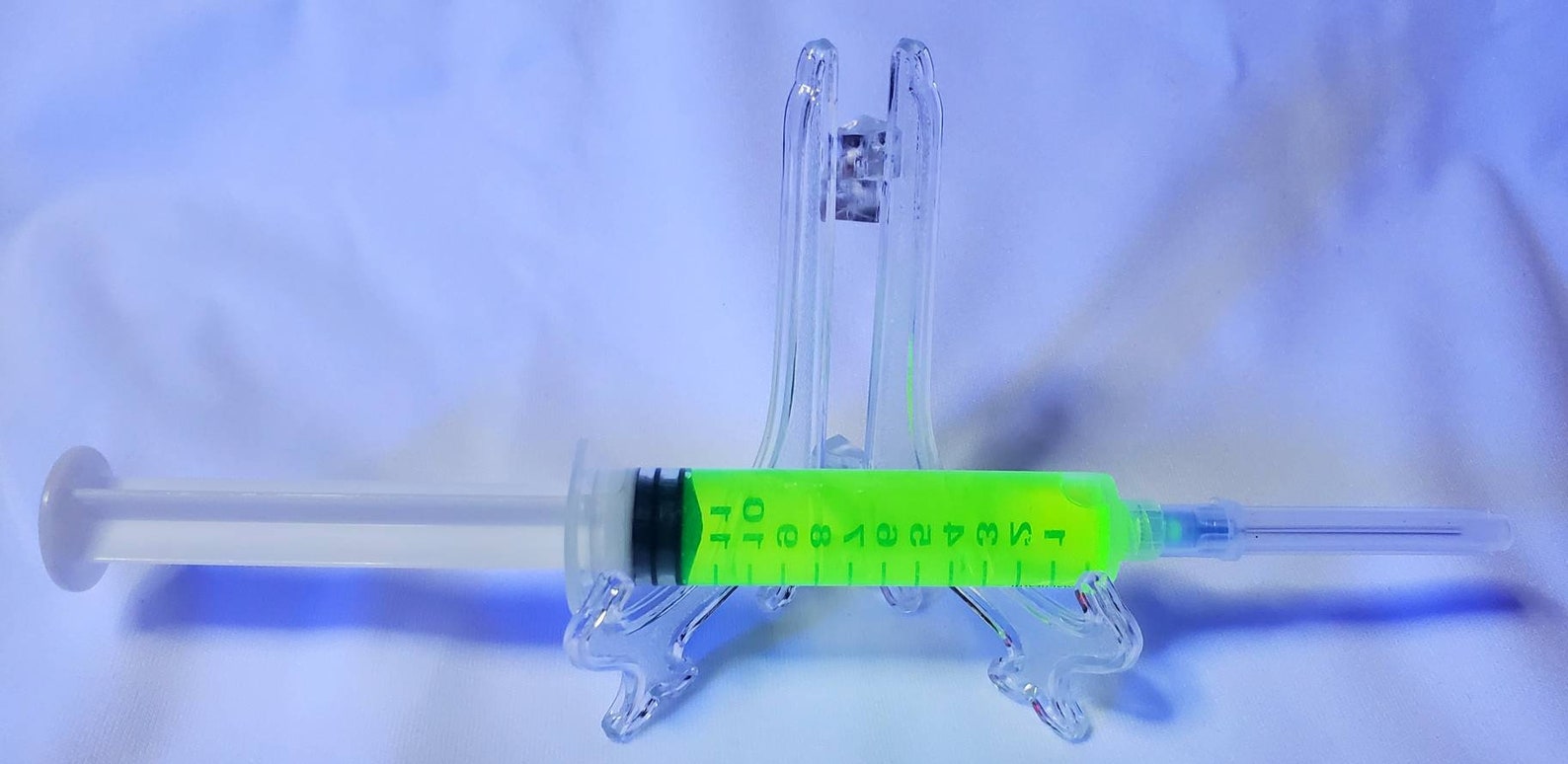 Reanimator Sealed Green Serum Syringe With Stand - Etsy