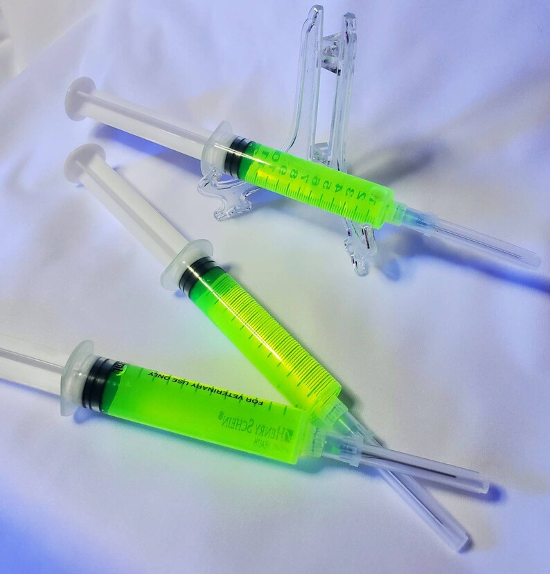 Reanimator Sealed Green Serum Syringe With Stand - Etsy