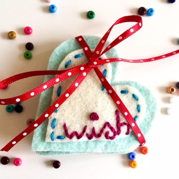 Felted Heart Pin - Etsy