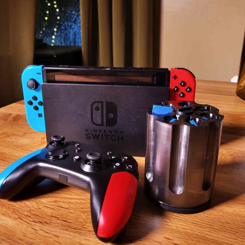 3D Printed Nintendo Switch Game Card Holder Holds up to 7 Shapes ...