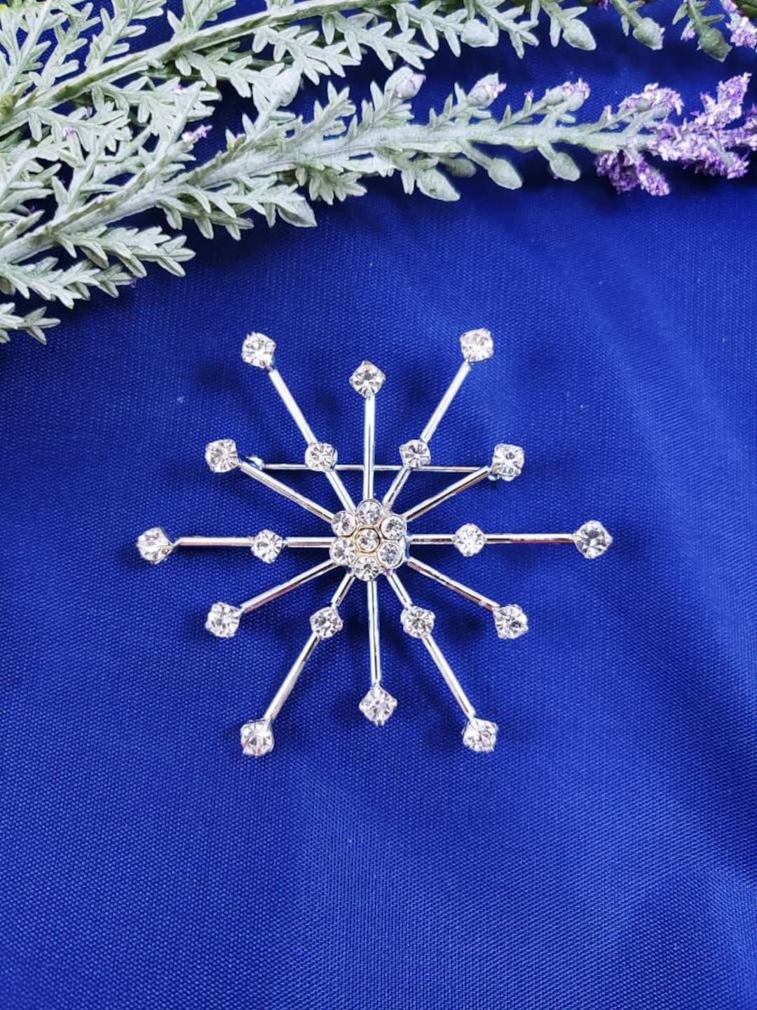 Christmas Xmas Holiday Winter Snowflake Snow Flake Cluster Rhinesrone ...