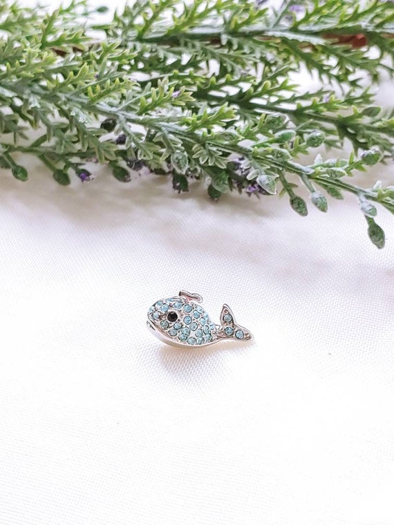 Vintage Whale Moby Dick Blue body Belly Rhinestone Ta… - Gem