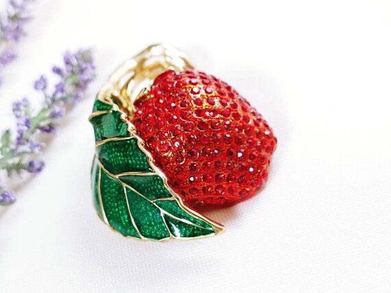 Strawberry Berry Fruit ruby red rhinestone brooch pin… - Gem