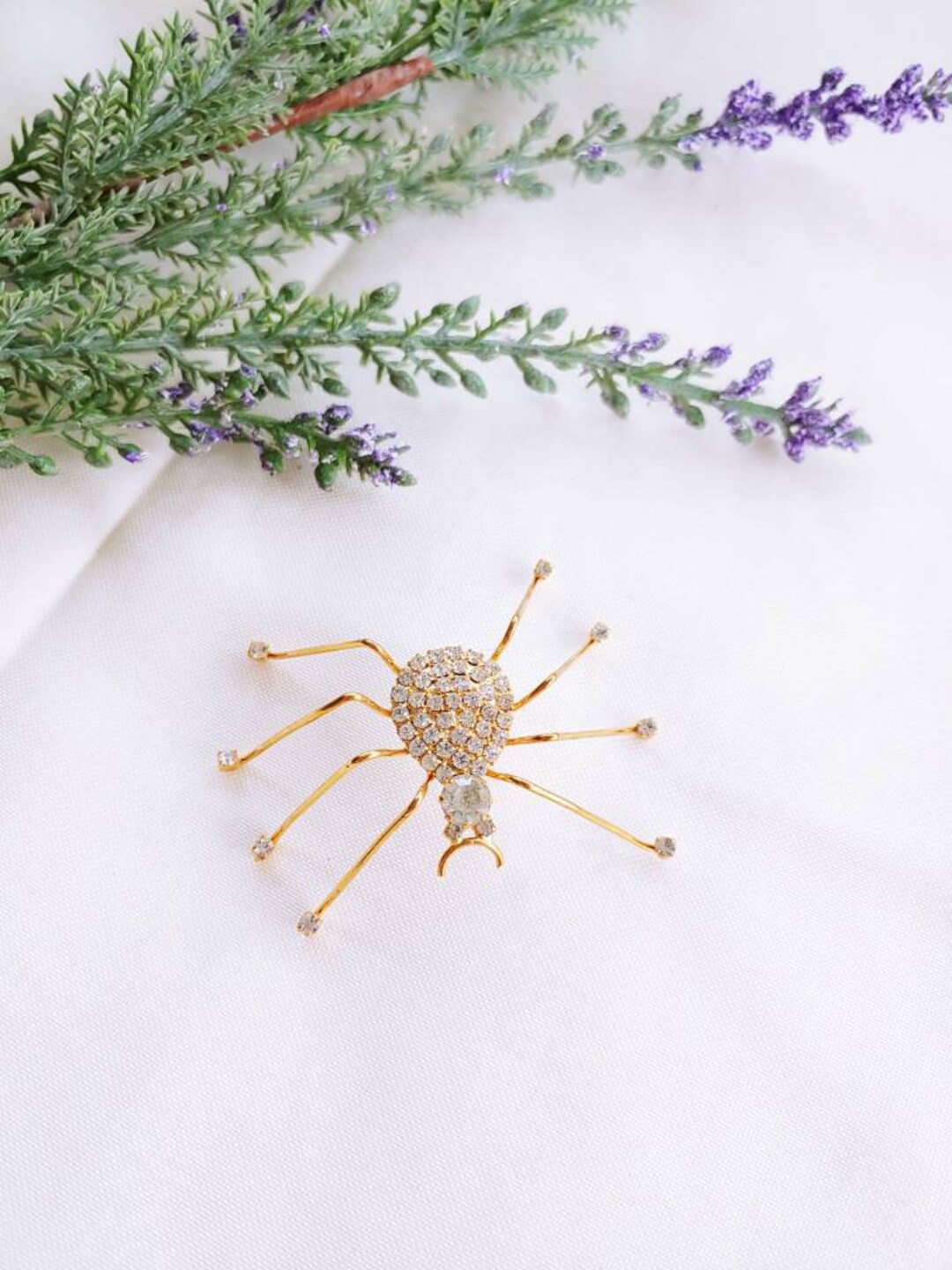 Vintage 3D Spider Brooch: Gold Tone Rhinestone Halloween Pin - Etsy