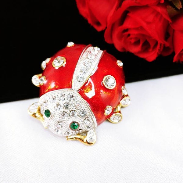 Lady Bug Pin - Etsy